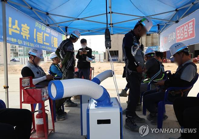 소규모 폭염 취약사업장에 온열질환 예방 장비·설비 지원