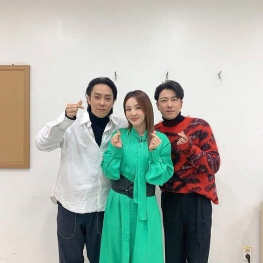 돌싱 남자선배를 24년 동안 짝사랑했다고 고백한 톱여가수 연예는 내운명