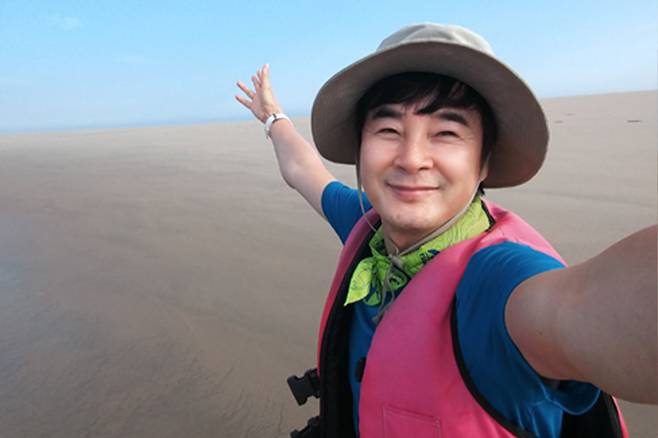 장모님의 소개 덕분에 60세 나이에 17살 연하와 결혼한 배우 메타코리아