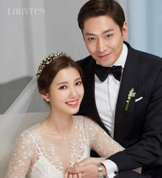 친한 선후배 사이입니다” 열애설 부정하더니 3년 후 결혼하고 둘째 임신 중 무비이락