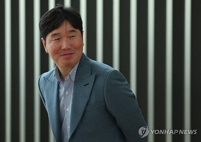 야구대표팀 류지현 감독 1년 남은 Wbc서 팬 사랑에 보답
