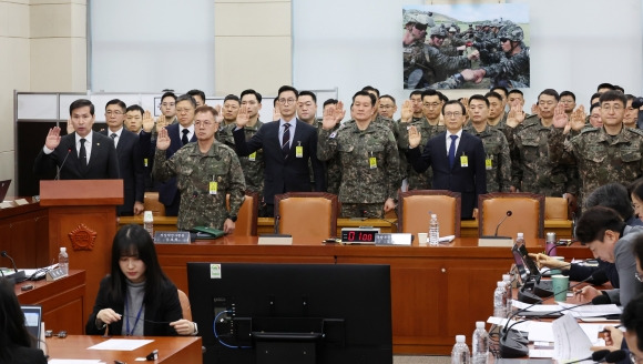 특전사 부하들 곽종근 ‘의원 끄집어내라는 尹 지시 전달”