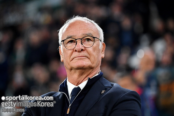 韓 사랑 공격수 멀티골 대활약 로마 합산 스코어 4 3 승리→uel 16강 진출