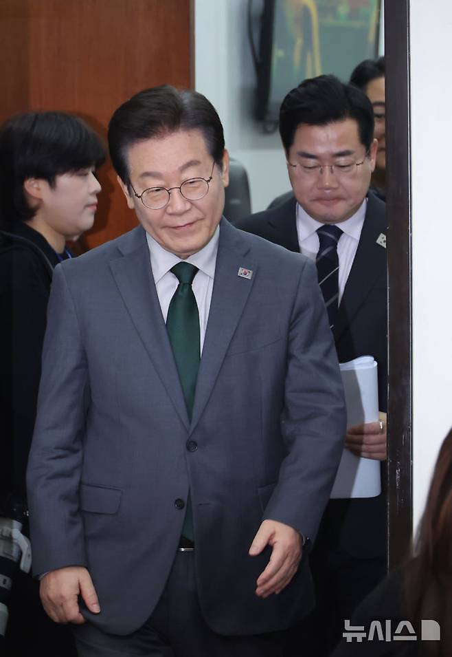 이재명 극우의 힘이 어떻게 나라 국정을 책임지겠나 뉴시스pic