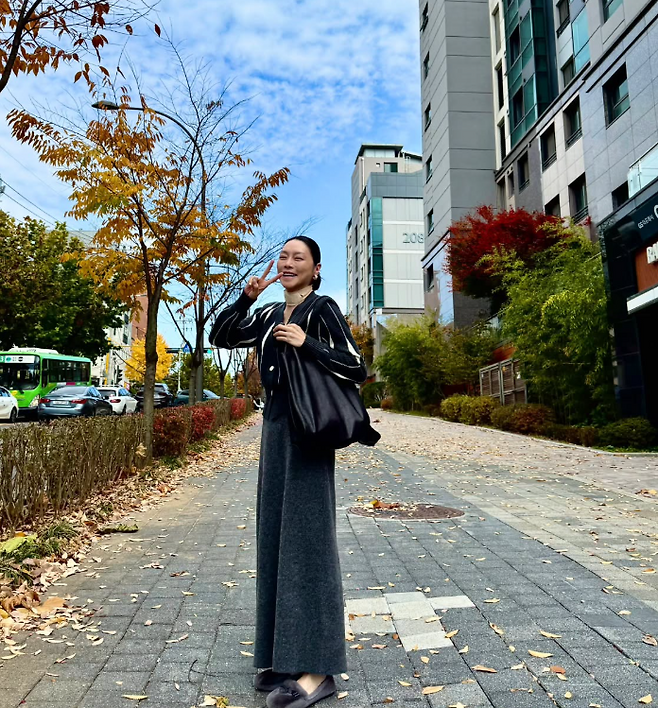 4개월 만에 20kg 감량한 배우 일상룩 패션룸