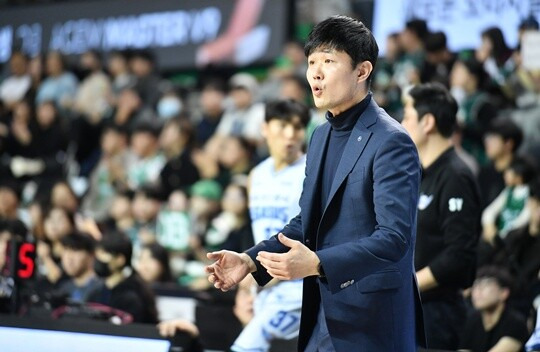 경기 후 김주성 Db 감독 스펠맨이 들어가다 보니” 강혁 한국가스공사 감독 나부터 반성해야 한다”