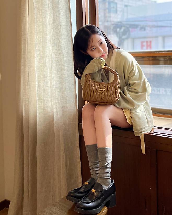 서울대 얼짱 출신 금수저의 화려한 변신한 여배우 일상룩 라이프업