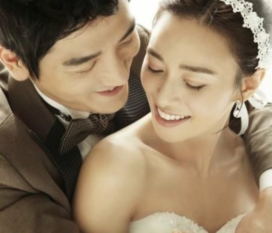 어젯밤엔 미안했다” 여배우 결혼식장에 온 의문의 화환 무비이락