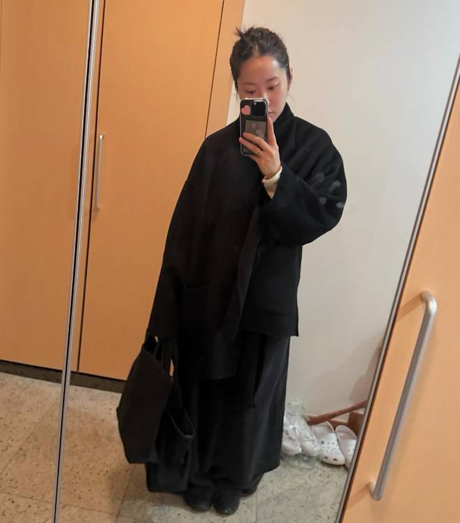 제니를 울게 만든 Twin 트윈 주인공 멀어진 10년지기 친구라는 여자연예인의 일상룩 투데이 셀럽패션
