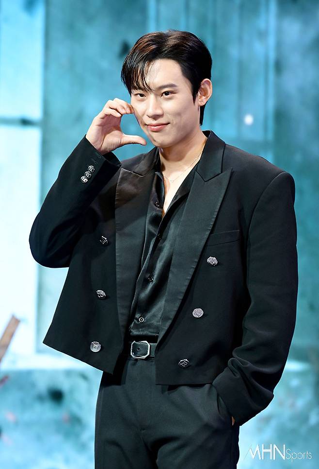 지캘앤하이드 마친 김성철 더 성장한 지킬로 찾아올 것