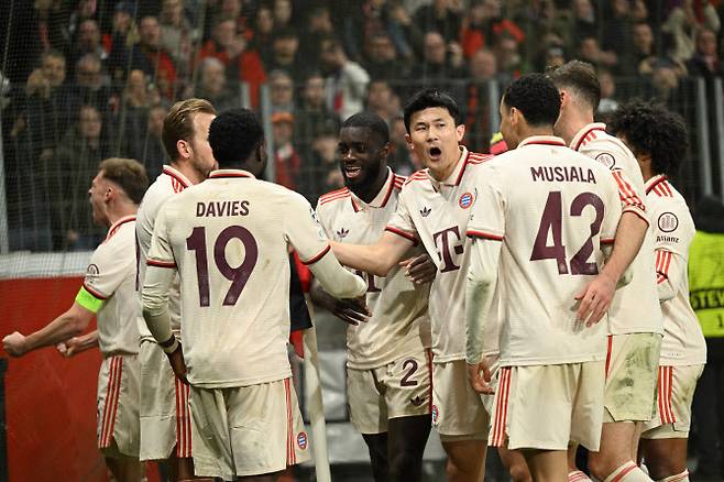 ‘김민재 풀타임+무실점’ 뮌헨, 레버쿠젠 제치고 UCL 8강 진출