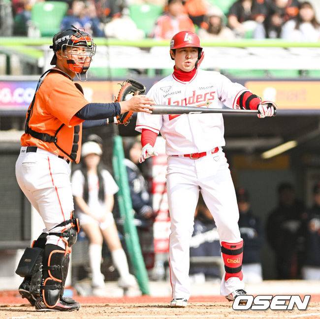 ‘110억’ 3번째 FA 계약, 14타석 무안타 괜찮나…왜 “3루수로 일주일 3~4경기 뛴다” 했을까