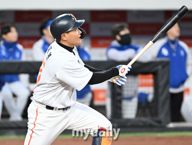 대전 신구장 첫 경기인데 한파로 9회 아닌 5회 끝삼성에 3 1 승리 김태연 개장 축포and와이스 154km Kkkkk Md대전