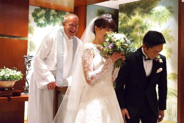 잘 살고 있는 줄 알았는데 두 번째 이혼소식 전한 배우 무비이락