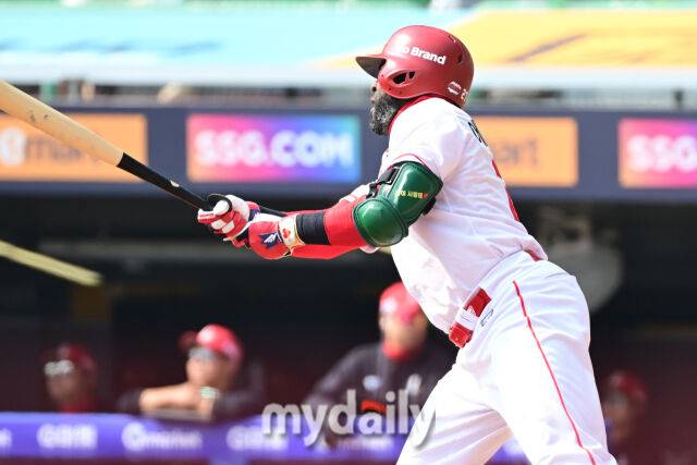 “ABS 안 좋다, 불편하다, 생각할수록 스트레스” KBO 34세 외인 타격왕의 충격발언[MD광주]