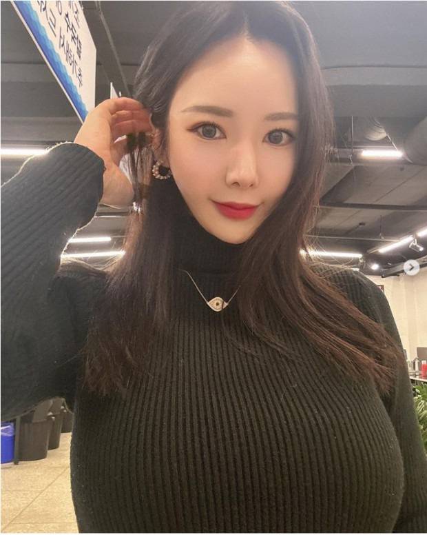 여배우 뺨치는 얼굴로 신인상 휩쓸더니 ‘용한 무당이 되어버린 개그우먼 연예는 내운명