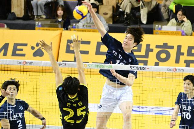 "오늘 센터들끼리 경쟁 시킬 거야" 각오해! …심장 쫄깃하게 만드는 감독의 한 마디 [곽경훈의 현장]