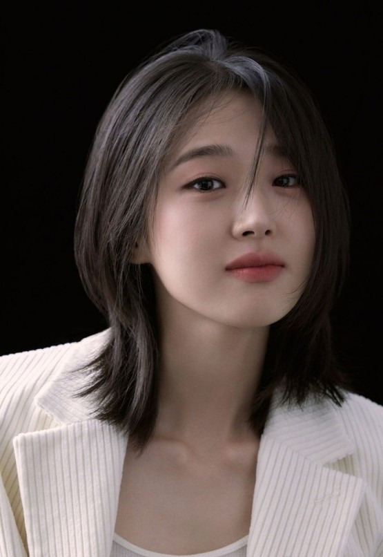 얼마나 예쁘길래 美 포브스 아시아에서 영향력 있는 스타로 선정된 여배우 스포엔 뉴세이