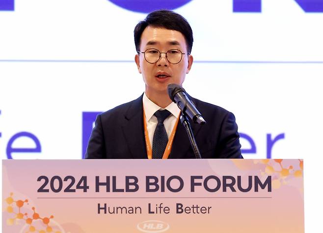 HLB, HLB생명과학 흡수합병 추진… "기업가치 제고 목적"