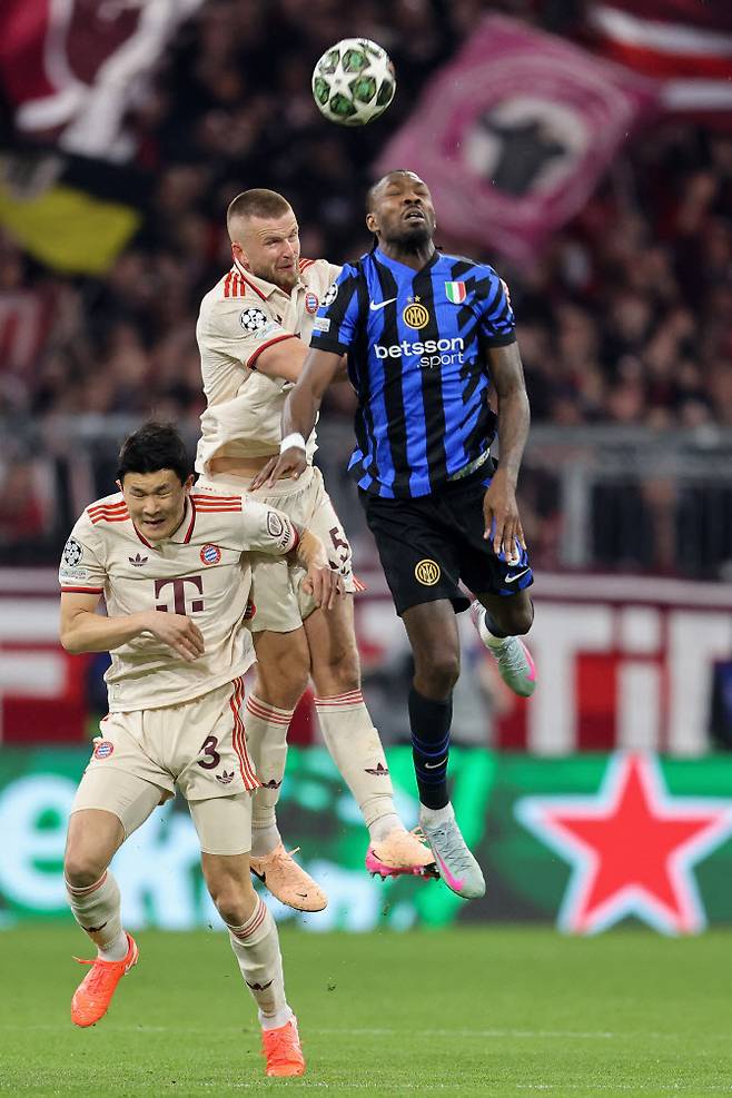 ‘김민재 75분’ 뮌헨, 극장 골에 웃고 울었다... 인터 밀란에 무릎