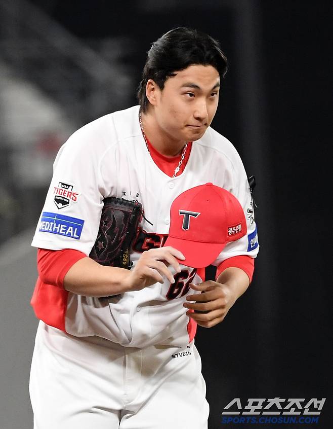 3실점 충격 블론 패전, 세이브왕 2연패 위한 초강력 예방주사였나...151km 돌직구가 돌아왔다