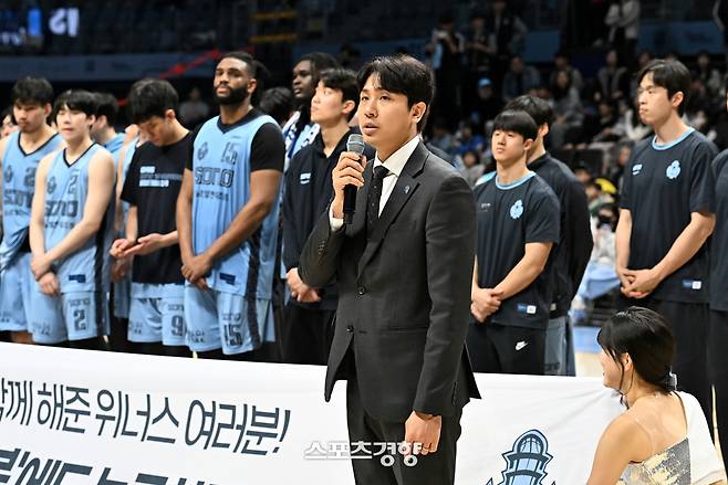프로농구 소노 ‘최연소 사령탑 김태술 감독 경질···반년도 못 버텼다