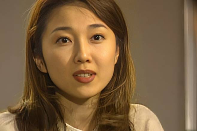 빚 갚느라 결혼식 당일에 새벽 2시까지 일한 소녀가장 출신 여배우 필더무비