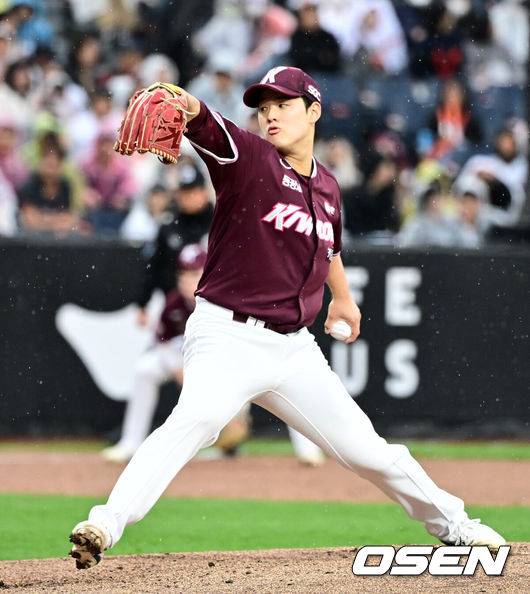 전체 1순위 신인이 78억 FA 꺾었다, 송성문 6출루 폭발→키움 탈꼴찌…KIA 10위 추락 [대전 리뷰]