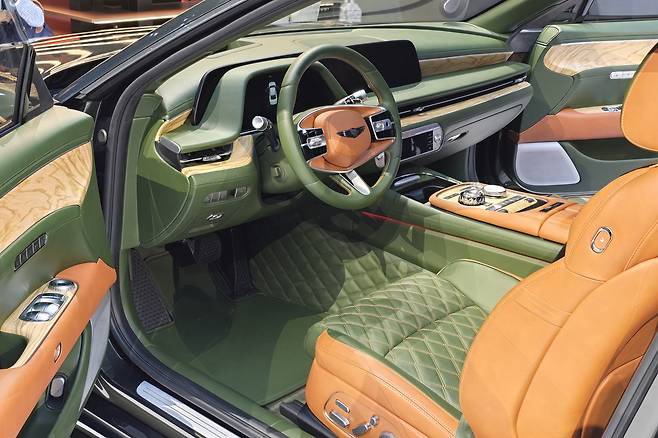 벤틀리보다 성능이 더 좋아졌다는 2026 제네시스 G90 2도어 | 오버히트