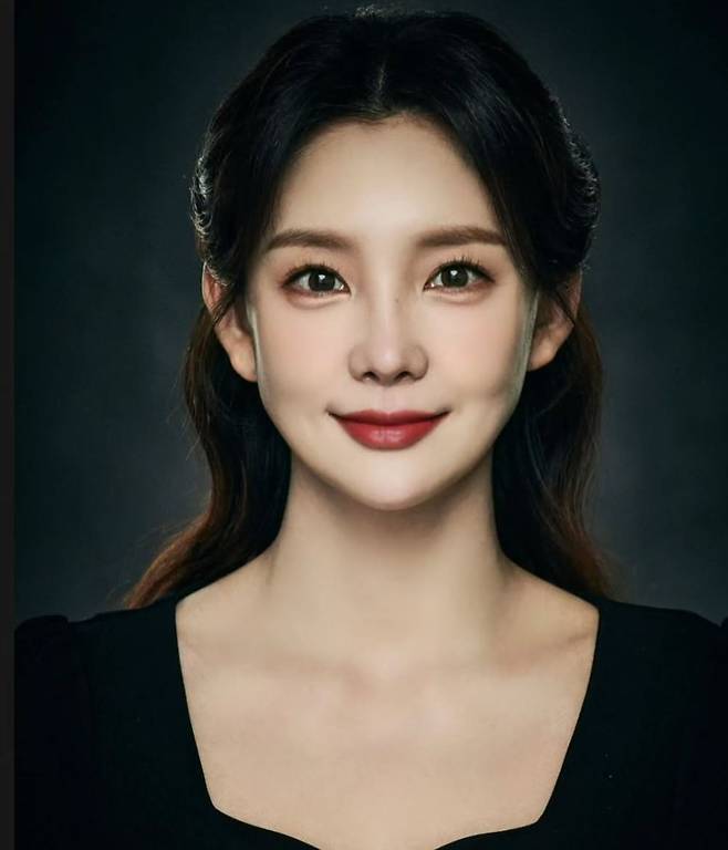 6개월 연애, 6개월 결혼,이혼..IQ 156의 '제2의 김태희' | 발빠른패션뷰티