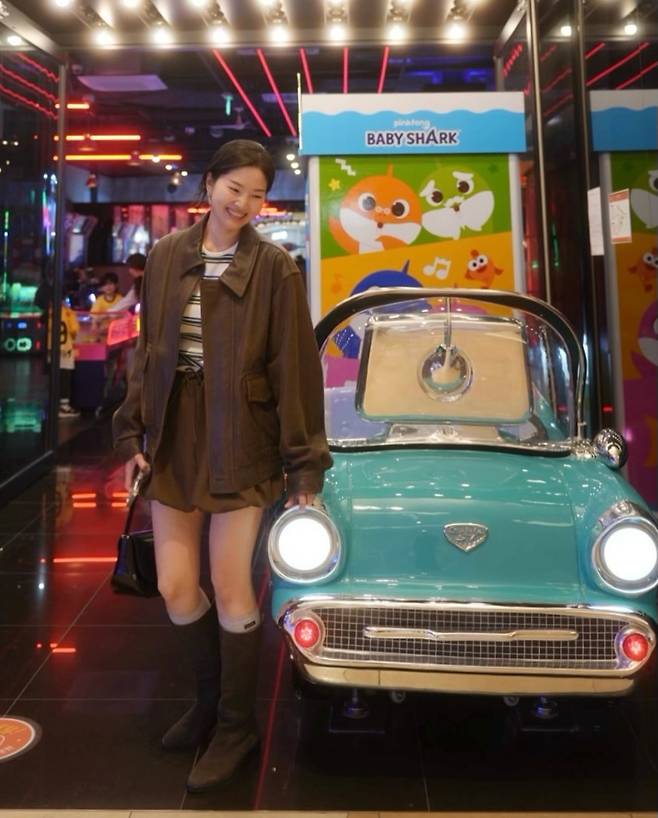 전진 아내 류이서 청순 끝판왕 가죽 재킷도 여신핏 되는 외출룩 뷰티는 내운명