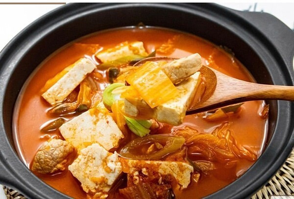 김치찌개에 ‘이 재료는 꼭 넣으세요 수명이 4년 늘어납니다 유기농 레시피 일기장