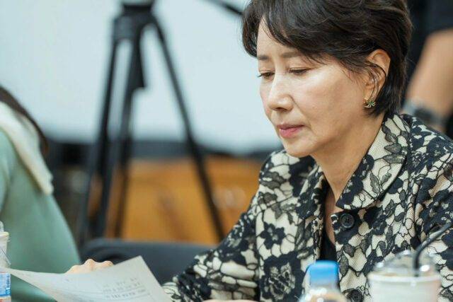 남편이랑 이혼했는데 남편이 소개해준 친구랑 재혼한 여배우 나만 몰랐던 모든 이야기