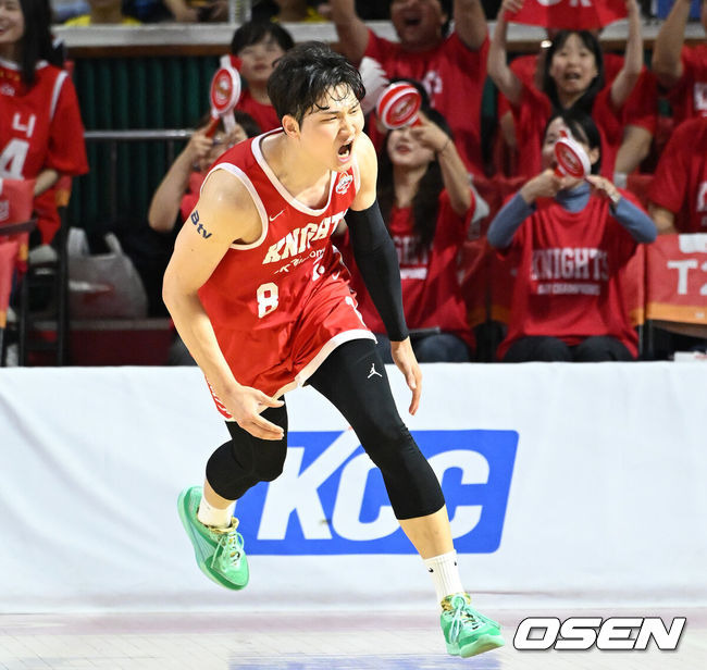 말로만 듣던 '리버스 스윕', SK가 만들고 있다...4차전 이어 5차전까지 '흐름' 살려 '압승' [오!쎈 현장]