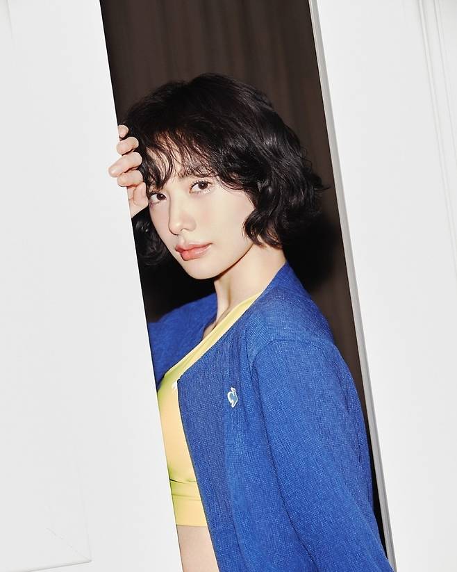 ‘미모 1위’ 171cm·48kg 나나, 황금 골반 S라인! 완벽 레깅스핏 애슬레저룩 | 뷰티는 내운명