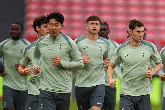 ‘빌바오 입성’ SON, UEL 결승전 앞두고 결연한 의지 “아무도 이루지 못한 우승을 하고 싶다”