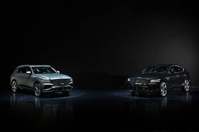 GV80 쿠페, BMW X6와 비교해봐도 놀라운 고성능과 디자인의 진화 | 두맨카