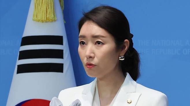 선거 유세 중 폭행당한 강선우 의원 민주주의에 대한 폭력”