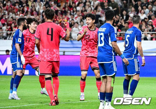 '전진우 A매치 데뷔골 인정!' 한국, WC 예선 무패 보인다...쿠웨이트에 1-0 전반 리드[오!쎈 현장]