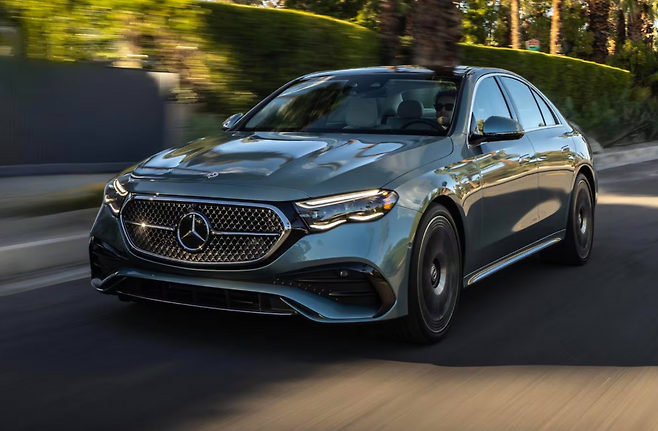 “지금 사면 1,500만 원 할인”… 벤츠 E 클래스가 G80보다 싸다? | EV-Hotissue