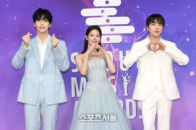 인천밤 수놓은 3MC 강승윤·미연·수빈, K팝 스타·관객 모두 홀렸다 [34th 서울가요대상]