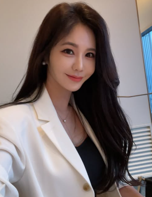 "유치원 선생님에서 스타로" 170cm에 49kg 여배우, 반전 이력과 근황 | 요즘뭐하니