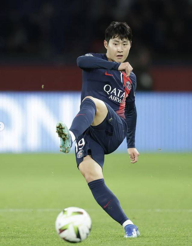 2명 퇴장당한 PSG, 뮌헨 제치고 4강…이강인과 김민재 맞대결은 불발