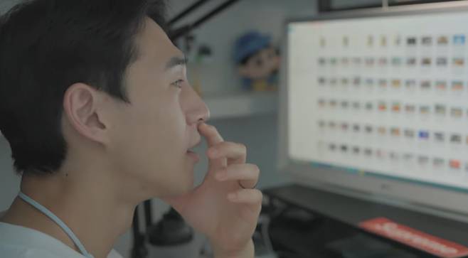 '윤형빈에 TKO패' 밴쯔 공약 이행, 205만 구독 채널 직접 삭제 "초심으로 돌아간다"