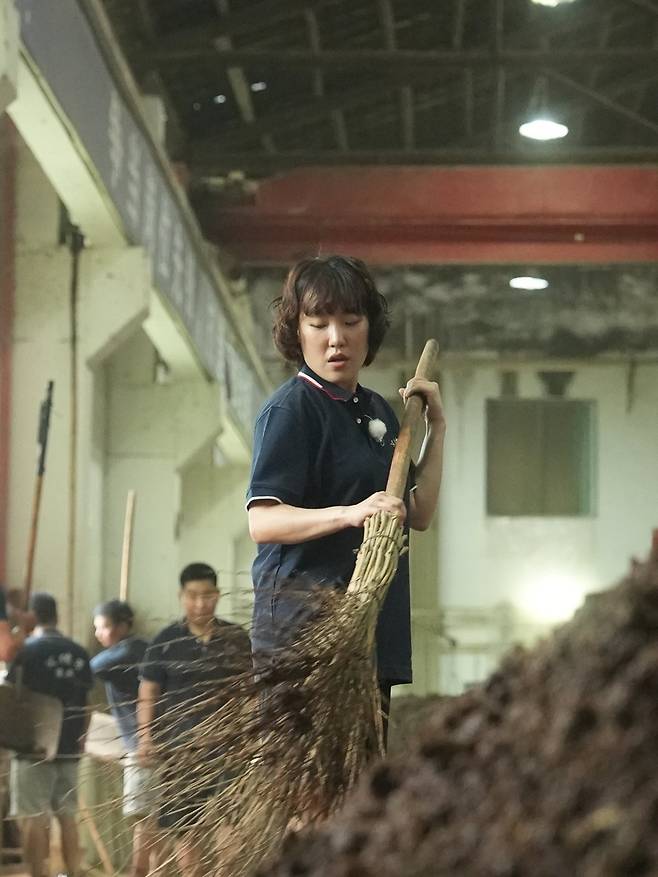 이은지, 제작진 갑질 당했나? “물 한 모금 안 줘” (밥값은 해야지)