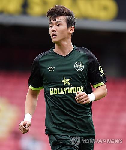 'EPL 최초의 韓 CB' 김지수 초대박! 독일 2부팀서 주전 예약…감독 "지금 당장 KIM 필요해"