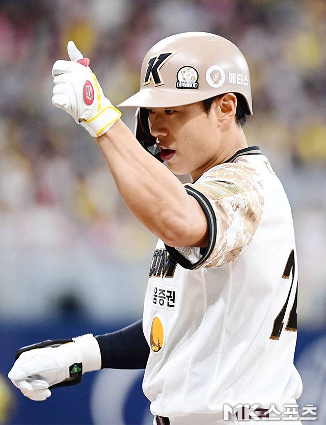 120억 사나이 송성문, KBO 삼키고 MLB 도전 진짜 현실화되나?