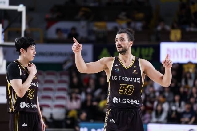 ‘유도훈의 늪’에 무너진 ‘파라오’ 마레이, ‘28P 20R’ 삼성전 부활 비하인드 “내게 안 좋은 습관이 있는데…” [MK인터뷰]