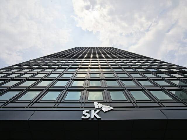 SK이노, 3Q 정유·LNG 회복에 반등…배터리는 여전히 적자