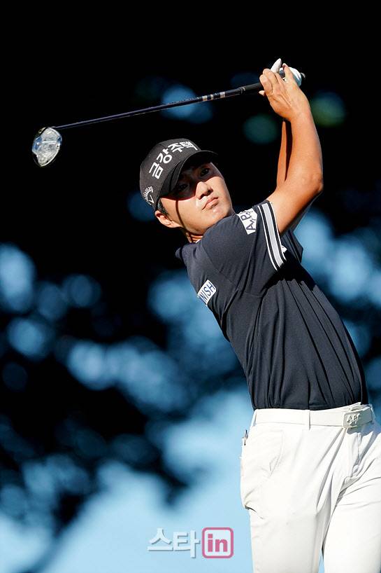 'KPGA 1인자' 등극한 옥태훈…"이제 PGA 투어 준비에 전념"